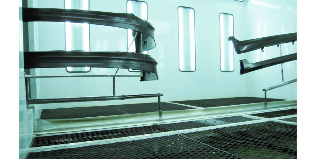 Conveyor Painting System - Green Booth